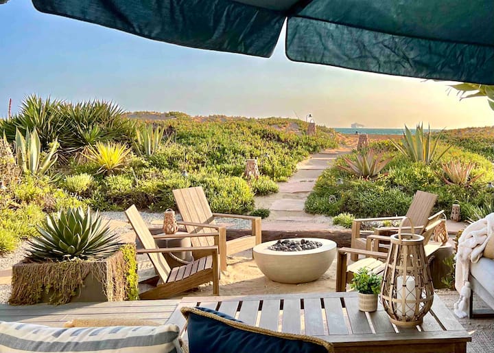 The Sands - Luxury Family Friendly Beachfront Home - Huntington Beach, CA