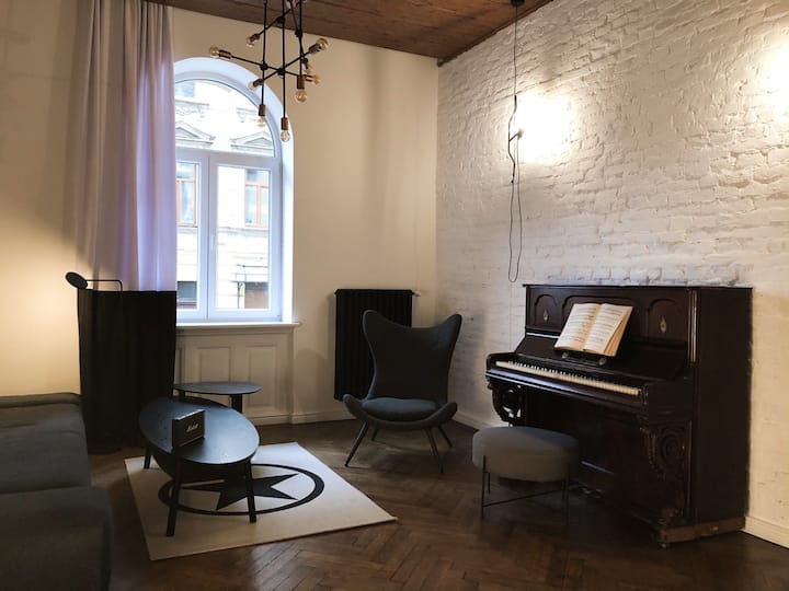 Historical Apartment In The Centre Of Lviv - Lviv