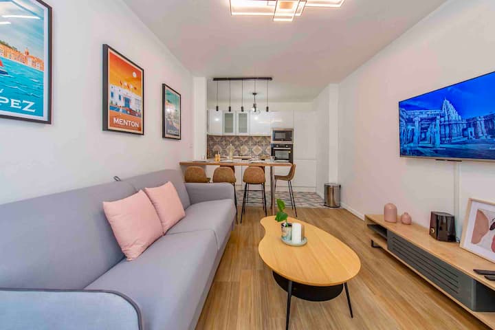 Bel Appartement Moderne • Centre-ville • A/c - Menton