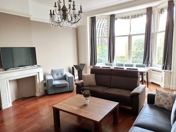 ***** Big Luxurious Mansion Apartment - The Hague
