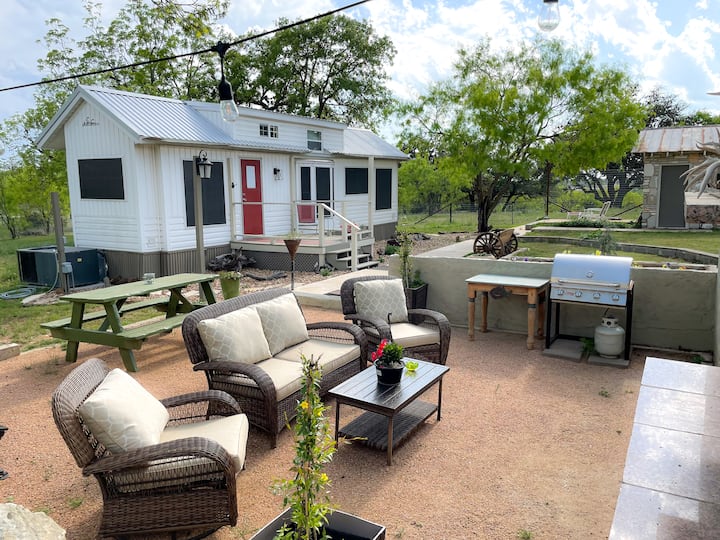 Little Hauscienda - Fredericksburg, TX