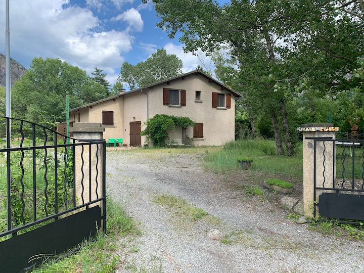 Maison   Lac De Serre-ponçon Hautes-alpes - Lac de Serre-Ponçon