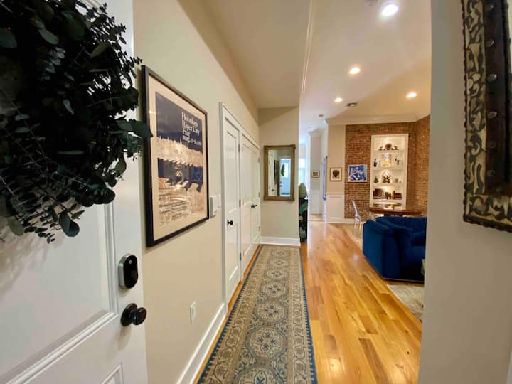 Renovated Urban Oasis W/ Private Patio - Hoboken, NJ