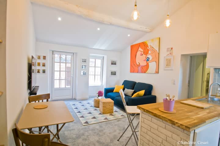 Bastia Appartement Centre Ancien Place Du Marché. - Bastia