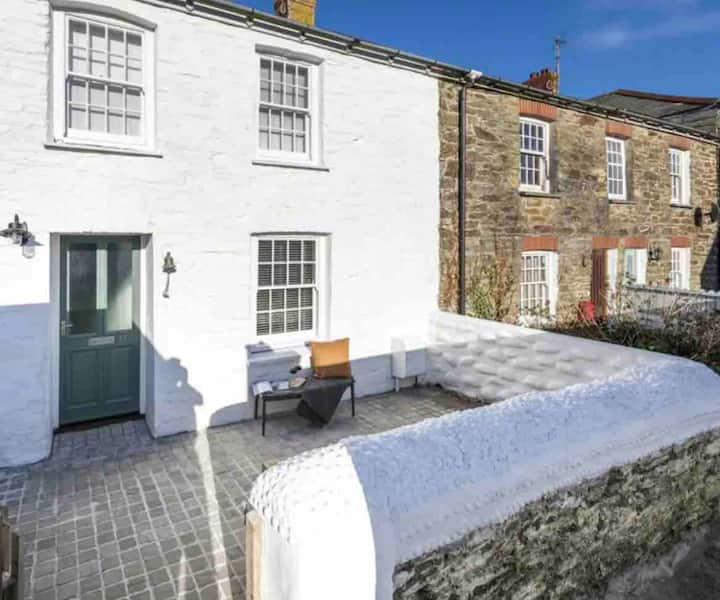 Ocean’s Froth Surf Cottage - 2min Walk Town/beach! - Crantock