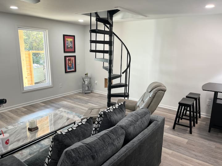 The Loft At Serenity Cove-private Hot Tub, Firepit - Arkansas