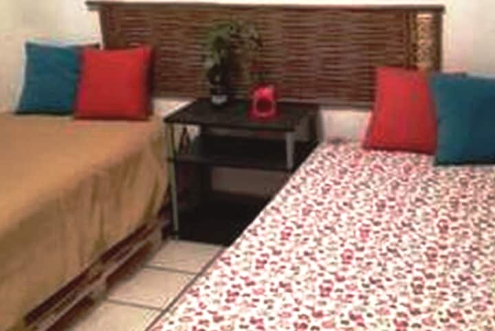 Casa:  Gabino - Colima