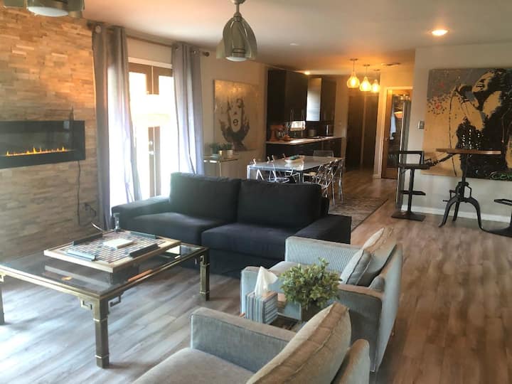 The Arthouse - Beautiful Home - Downtown Roanoke - フラワーマウンド, TX