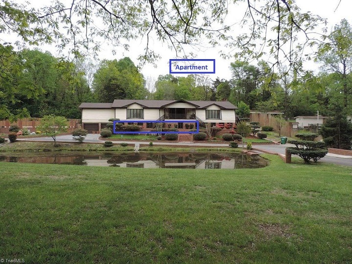Charming High Point Home With Duck Pond - High Point, NC