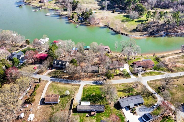 Lake Norman Daze Lakeview W/access & Paddle Boards - 丹佛