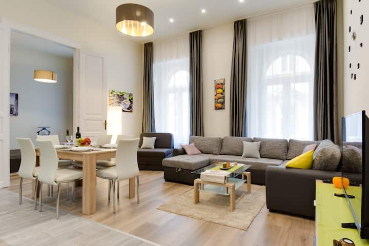Premium Flat In The Center, 2 Bedrooms, 2 Bath, Ac - Budapest