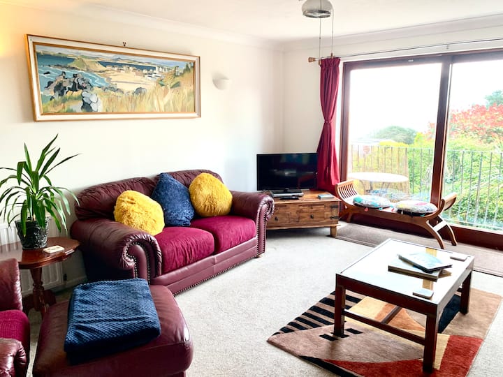 Private Floor With Parking And Stunning Sea Views - St Ives