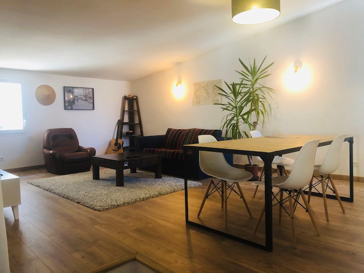 Appartement Spacieux Dans Le Centre De Forcalquier - Forcalquier