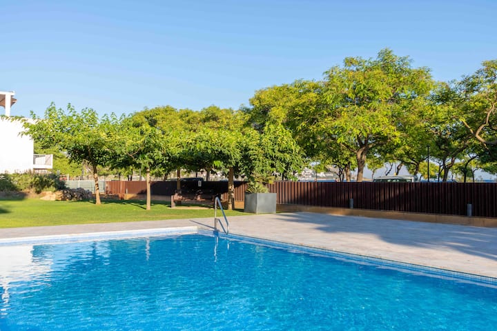 2 Bedrooms On The Beachfront - Roses