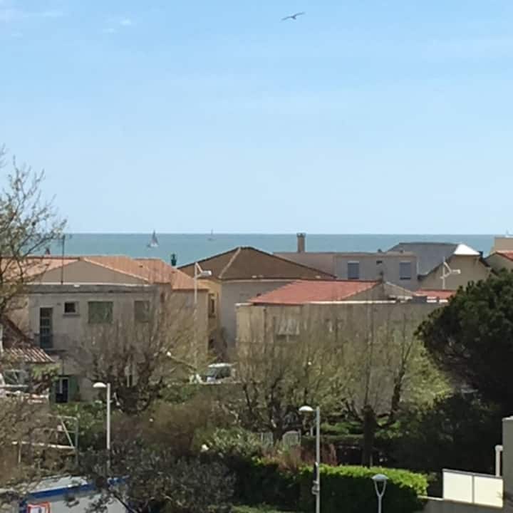 Studio Avec Vue Mer Entre Plage Et Port ! - Carnon
