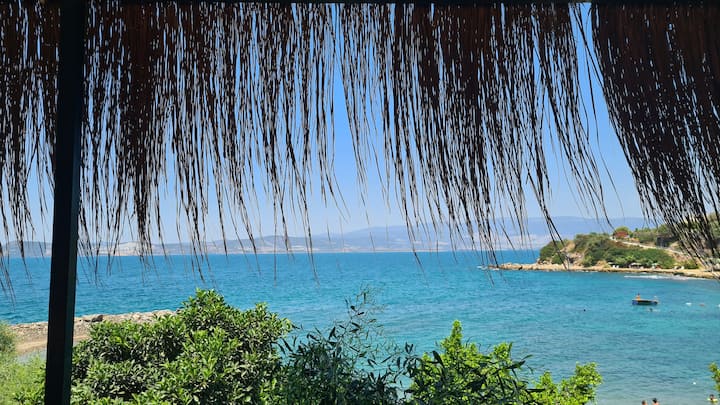Boğaziçi'nde Huzurlu Bahçe Dubleksi - Güllük