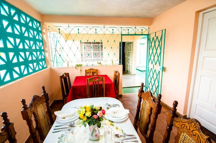 Villa Ely (Annia Y Pelly) & Wifi - Viñales