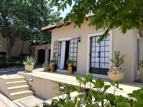 Bushveld View Estate Vacation Rentals & Homes - North West, South ...