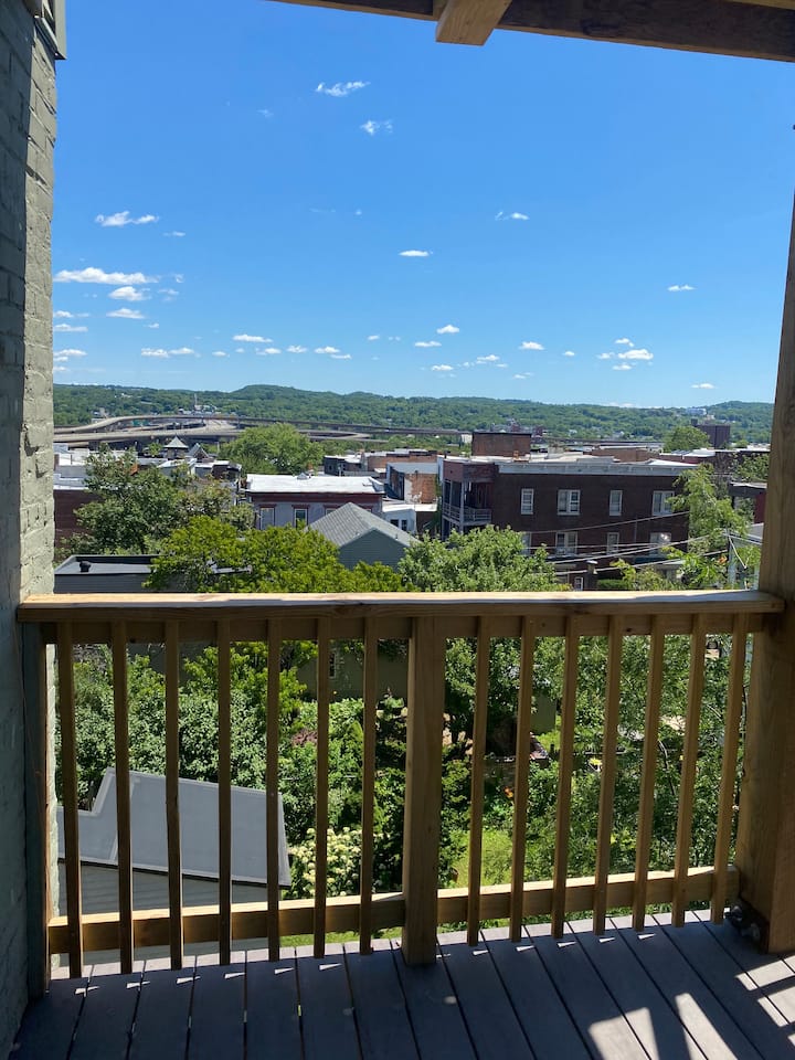 3br/2ba Private Balcony Suite/walk To Capitol - 올버니