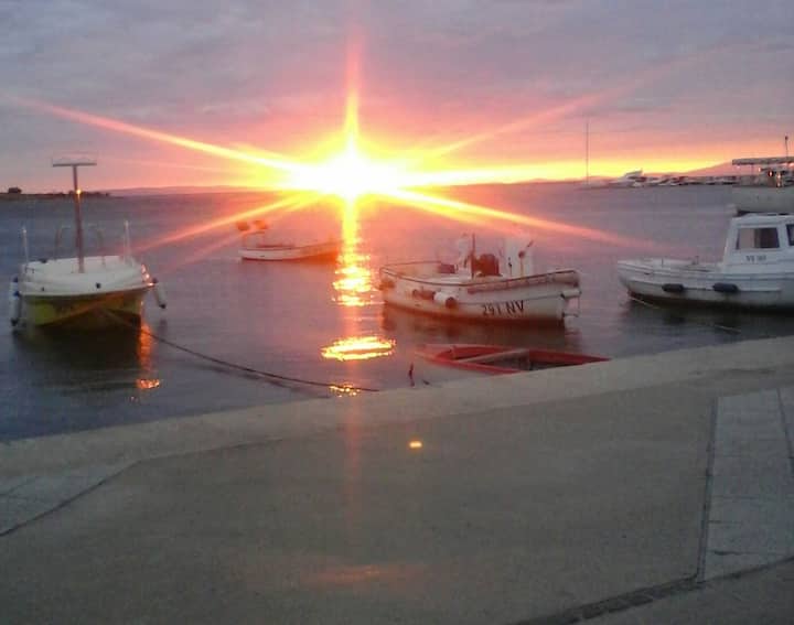 Moon Resort Apartment In Center With Garden - Caska