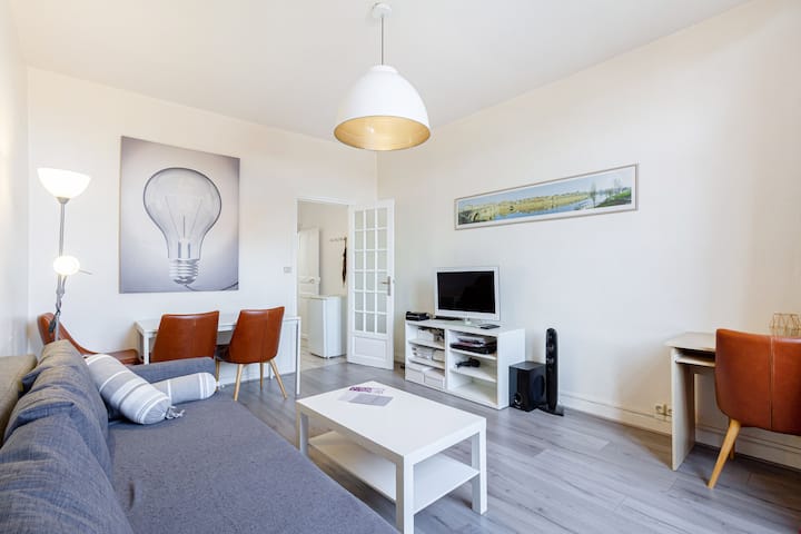 Balcon Sur La Place St Cyprien - Toulouse
