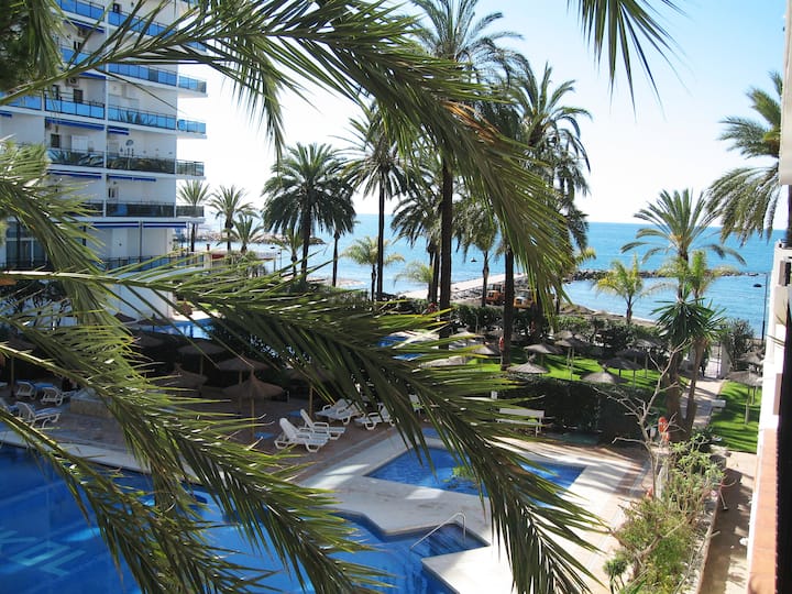 Maravilloso Apartamento Junto A La Playa Para 2 Personas Y Puede Extenderse Hasta 6 - Marbella