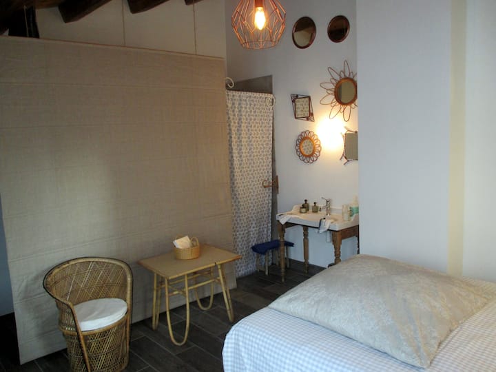 "La Chambre Aux Miroirs" De La Maison Salée - La Faute-sur-Mer