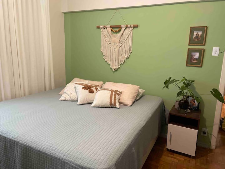 Apto Com Carinha De Casa. ÓTimo Custo Benefício - Belo Horizonte