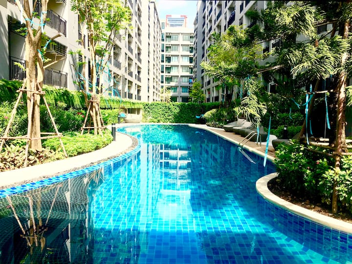 Free Wifi    Pool&gym　Condo  Bts Samrong Station - Thailand