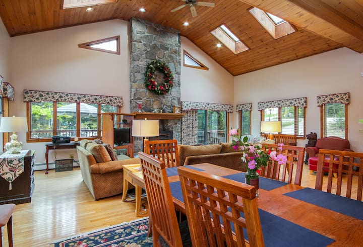 Killington, Great Large Ski Home Close To Slopes - Killington, VT