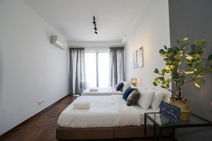 躺著吹海風Premium Studio@gurney Tg Tokong 4-6pax - Tanjung Tokong