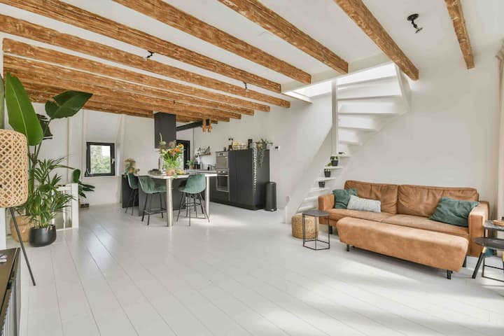 Ruim En Licht Appartement Met Royaal Dakterras - Ámsterdam