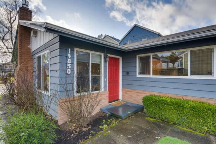 Private Beautiful 2 Bedroom Units W/ Fast Free Wifi - Tigard, OR