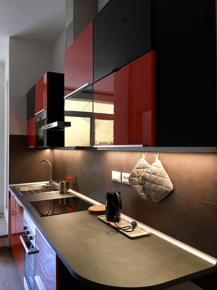 Bologna Downtown It037006c2z5bh7bbn - Aéroport de Bologne (BGA)