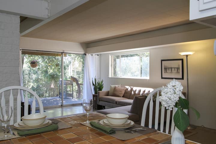 Forested Urban Home - Lower Level Apartment - Santa Rosa