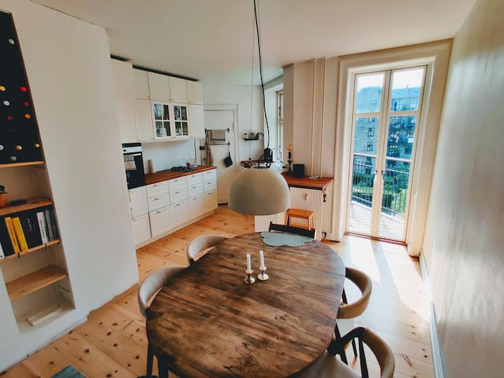 Spacious 3-room Nørrebro-hygge With Great Location - Copenhagen