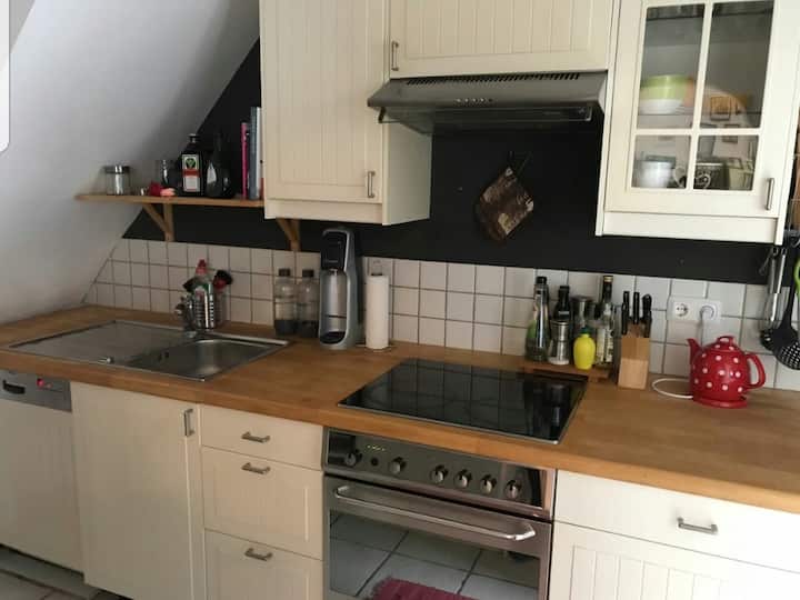 Zimmer In Zentraler Maisonette In Der Sanderau - Würzburg