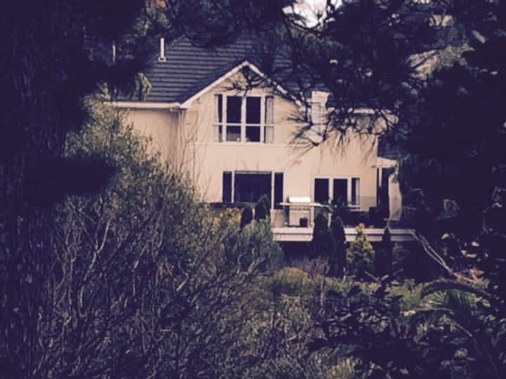 Private Sanctuary In St Heliers Close To Cbd - Auckland