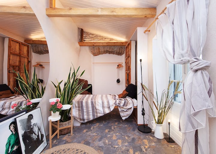 Garden House Studio Apt In Old Town+private Garden - Tallin