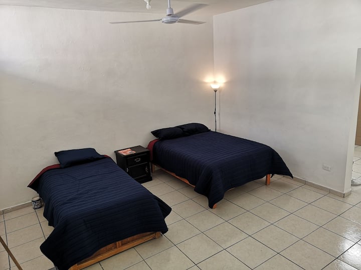 Céntrico Y Cómodo Departamento Atras De La Central Camionera - Durango, México