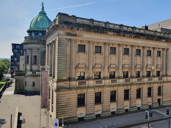 Stunning & Spacious Glasgow City Apartment - Glasgow