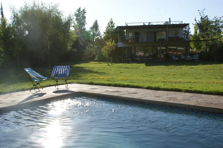 Parcela Con Piscina Y Casa Para Descanso - Penaflor