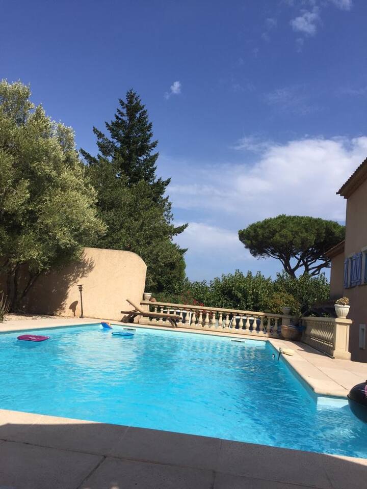 Loue Studio Dans Villa 21 M2 Entrée Indépendante - Sainte-Maxime