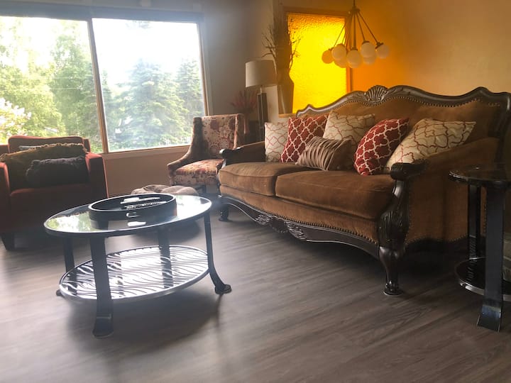 Quiet Triplex In The Heart Of Chugiak! - Anchorage, AK