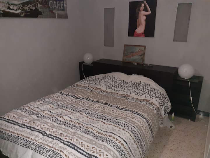 Chambre 2 Pers. Dans Villa Calme Avec Jacuzzi - Vauvert