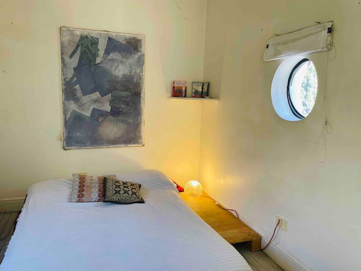 Silenciosa Habitación  En Santelmo, Con Terraza - Buenos Aires