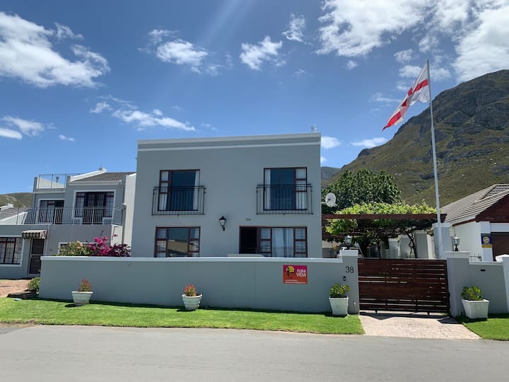 Pura Vida, Hermanus - Hermanus