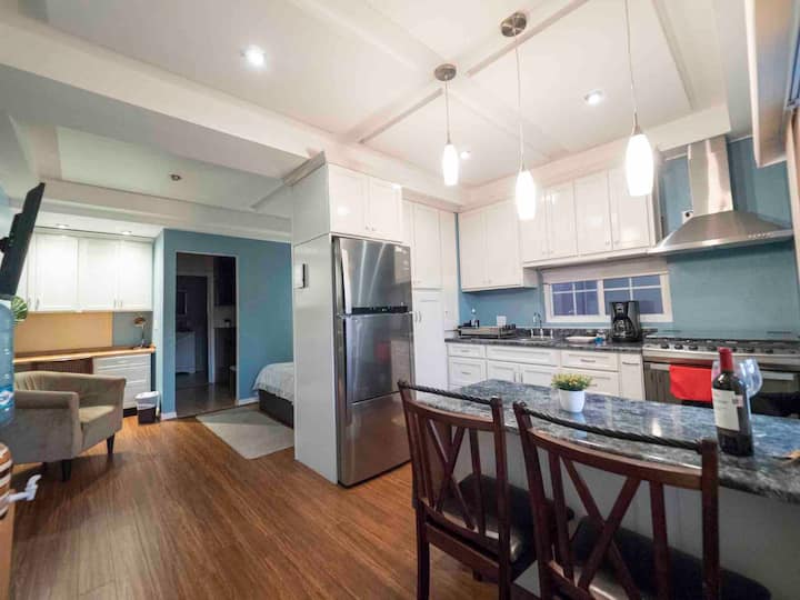 Studio Floresta
Down Town Location!! - Ensenada