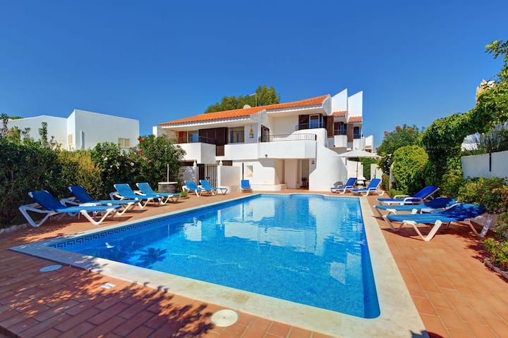 Villa Pt505 - Location Location Location! - Albufeira