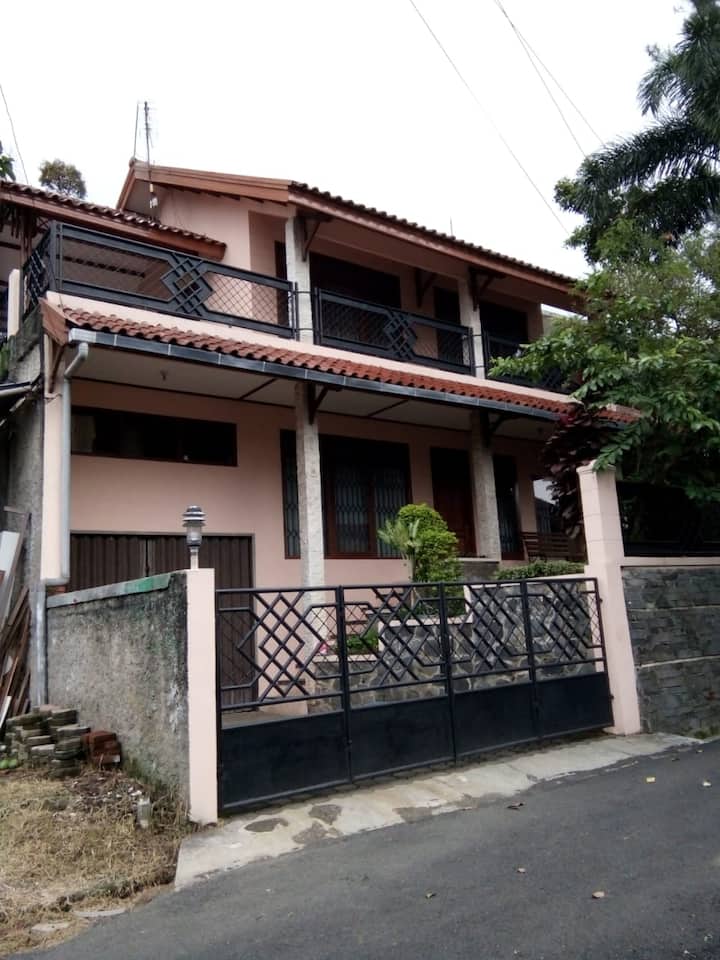 Imah Bandung Dago Atas - Bandung